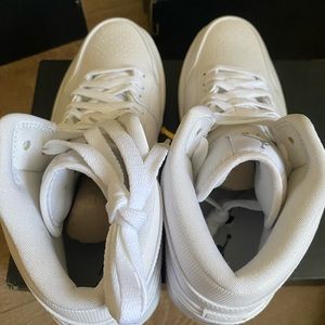 Jordan | Shoes | Nike Air Jordan Mid Triple White Style 554724 New ...